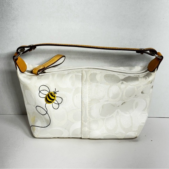 Coach | Bags | Coach Limited Edition Signature Optic White Cream ...